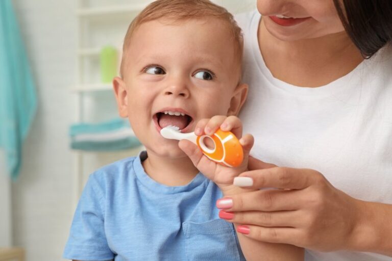 A Parent’s Guide to Baby Teeth Eruption and Loss - Castle Rock Smiles